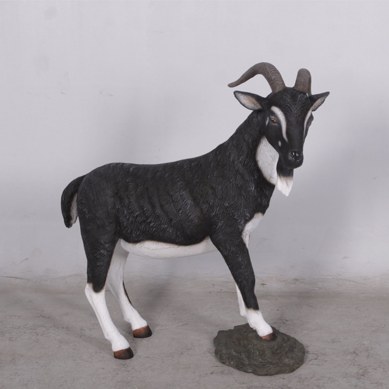 Goat Prop – Black – iCatching, everything for events